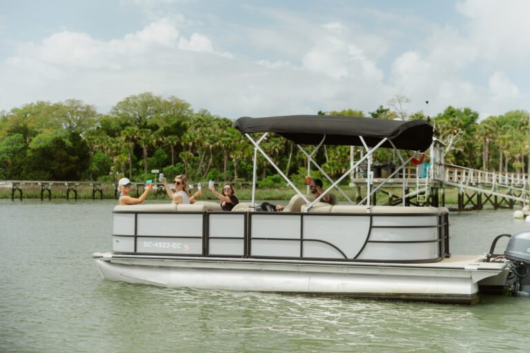 Bohicketboatrentals - Bohicket Marina & Market